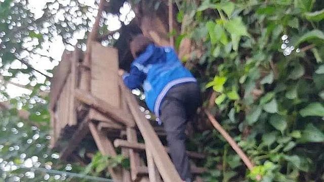 Ama ng 2 bata na nasagip sa tree house humingi ng tulong para makabalik ...