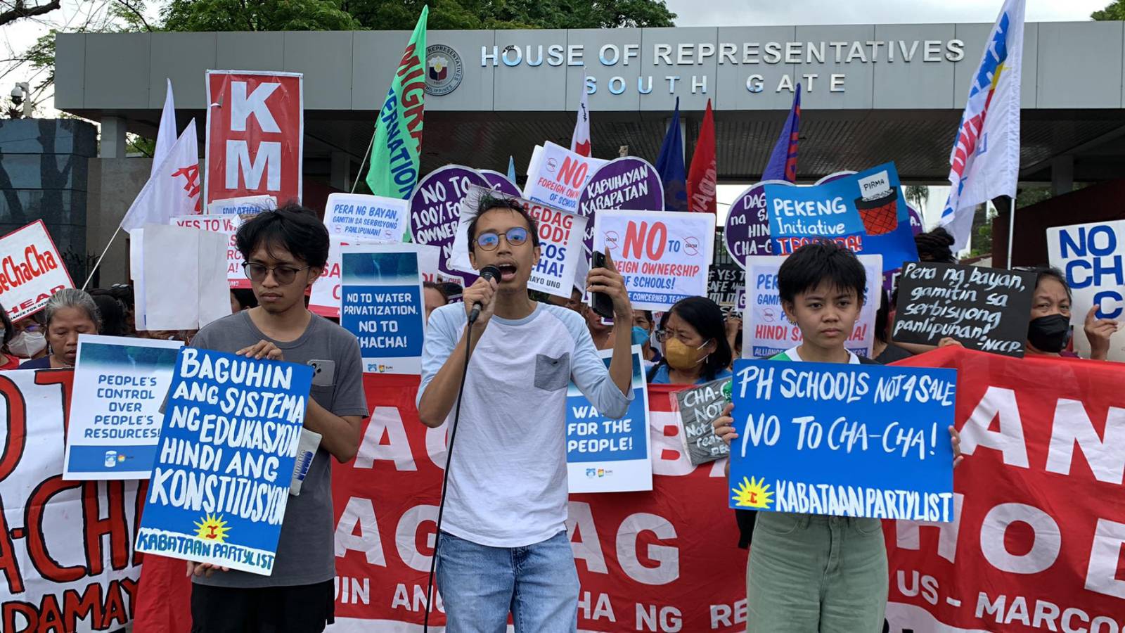 Karahasan, panlilinlang at ang kabataan na pag-asa ng Perlas ng ...