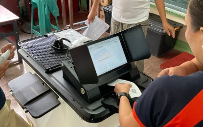 COMELEC nagsagawa ng Final Testing sa 5.6K na Vote Counting Machines sa ...