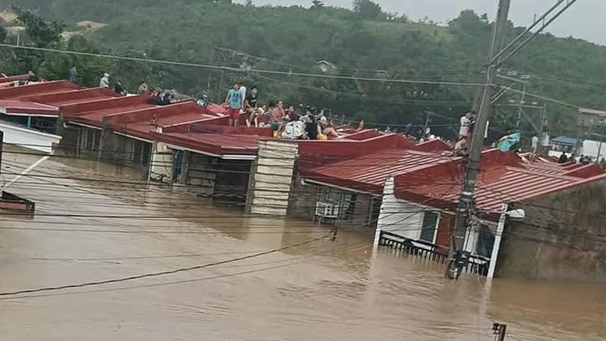 Matinding baha, idinulot ni Bagyong Tino; panawagan ng tulong, umaapaw ...